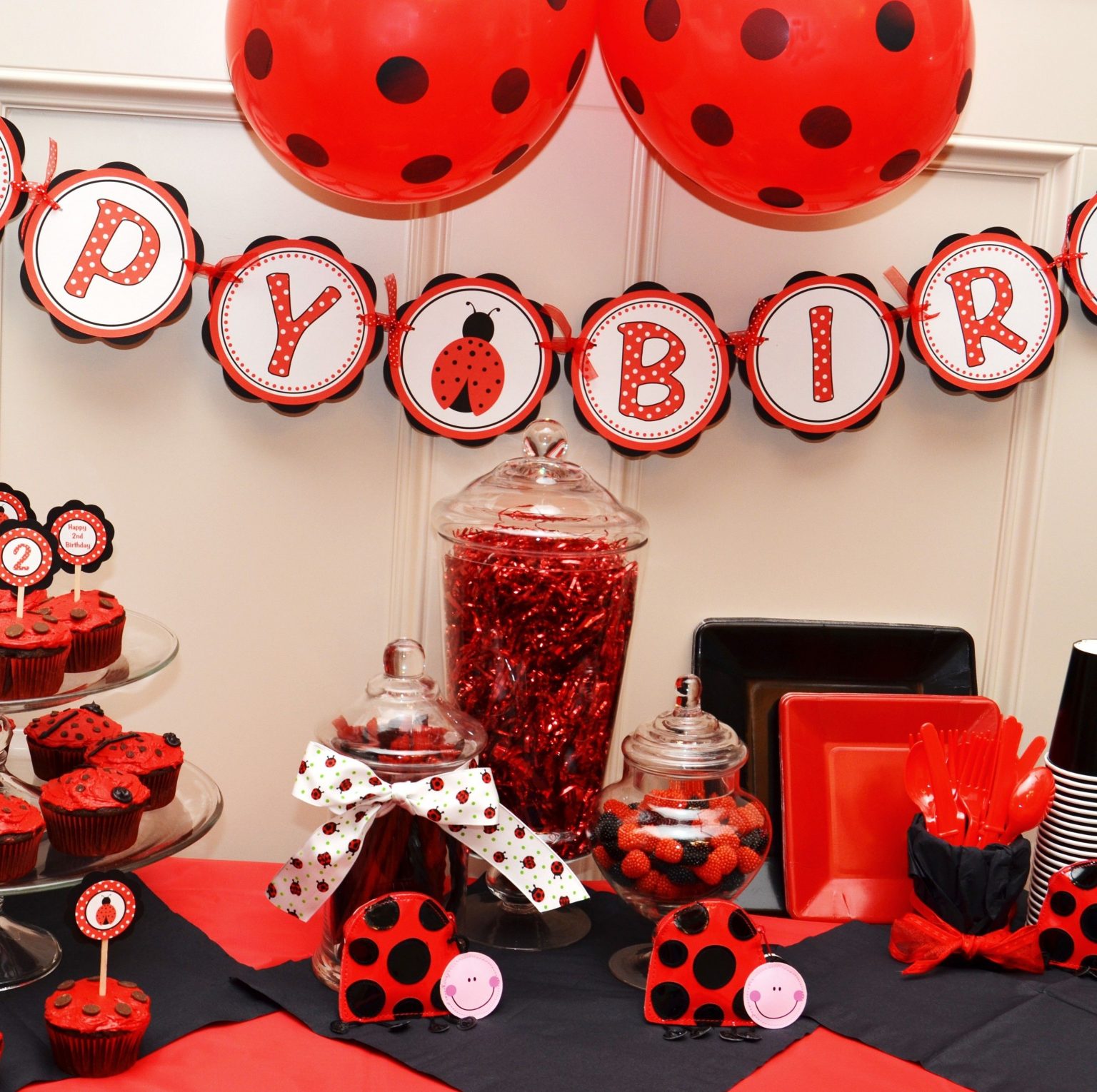 68+ Ideias de Decoração Miraculous Ladybug - Decoração e Festa